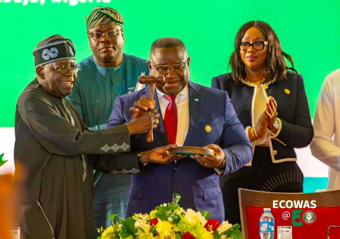 CEDEAO : Julius Maada Bio prend la présidence et appelle à l’unité ...